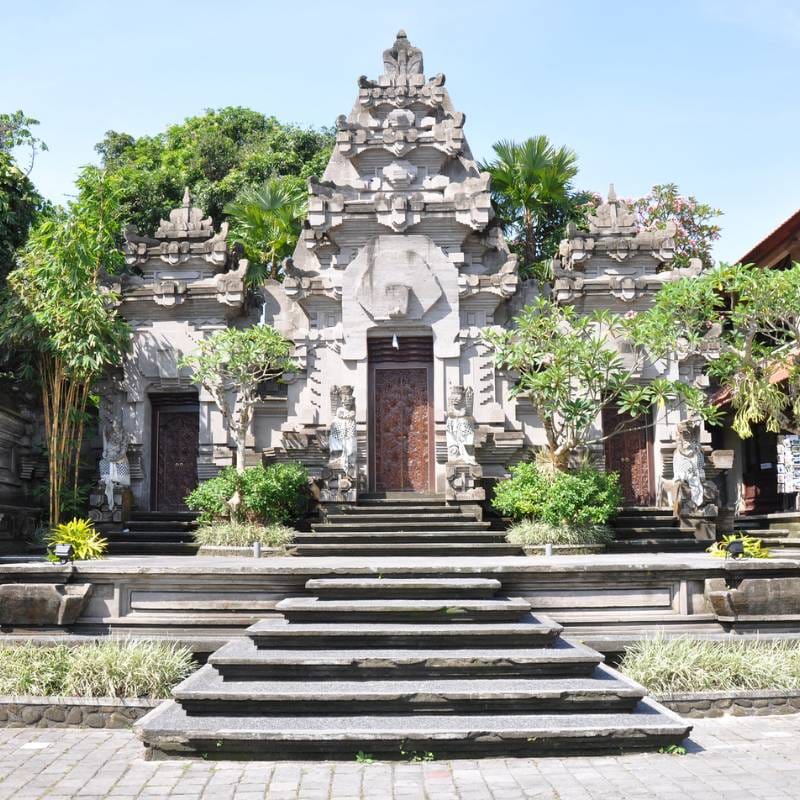 Museum Puri Lukisan - Campuhan Ridge Walk